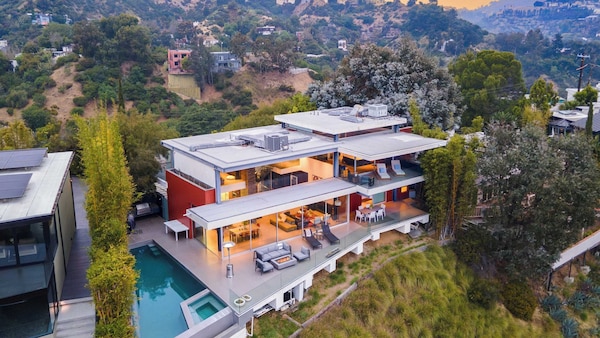 Hollywood Overlook By Avantstay Private Pool + Hot Tub Panoramic Views - Santa Monica, CA