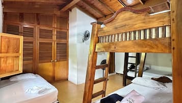 Quarto Duplo ou Twin Económico, vista para a montanha | 1 quarto, Wi-fi grátis