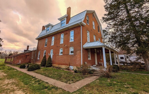 Arcadia Academy - Missouri