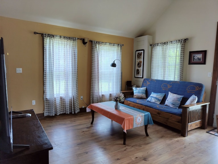 Coastal Escape: Cottage Complex - Prince Edward Island