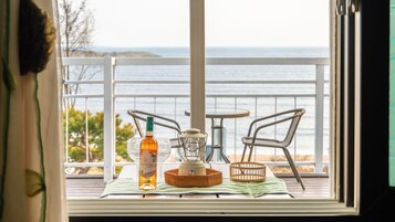 Quarto básico, 1 quarto (Sky Room 203 (Spa/Ocean View)) | 1 quarto, Wi-Fi de cortesia