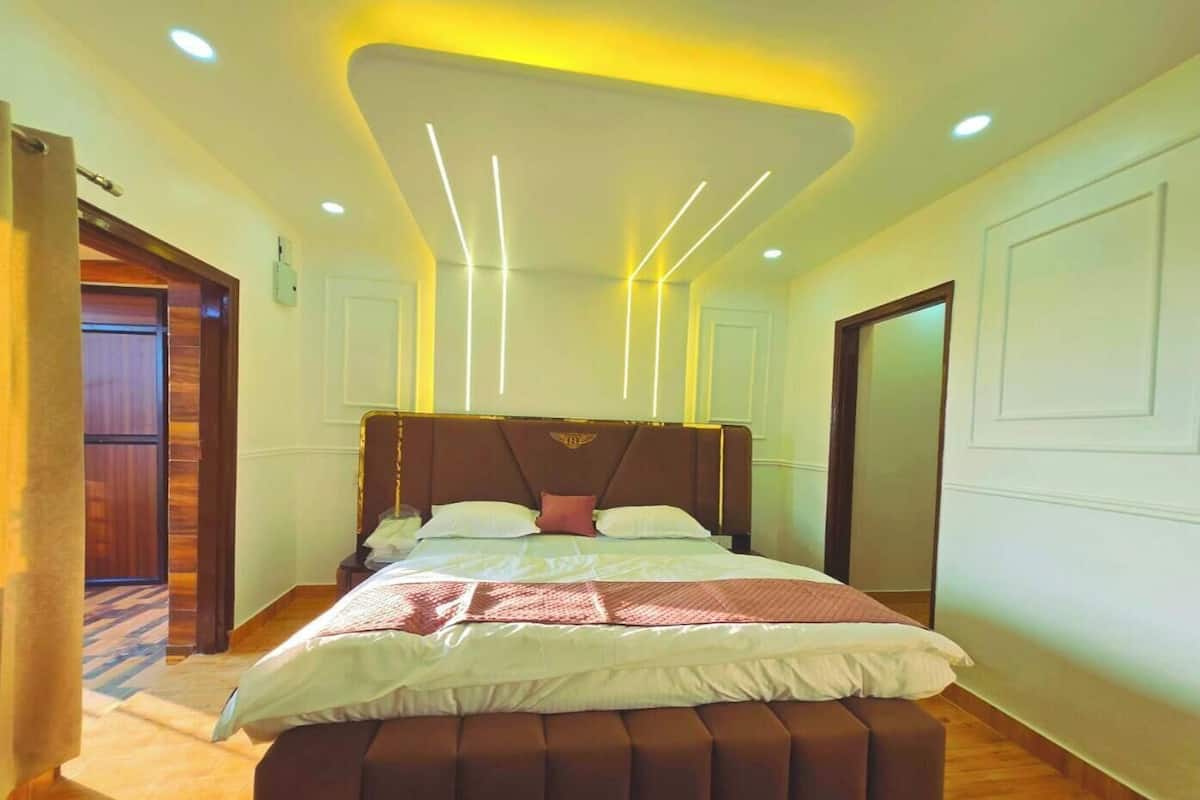 Suíte família, sacada, vista para a montanha | 1 quarto, Wi-Fi de cortesia, roupa de cama