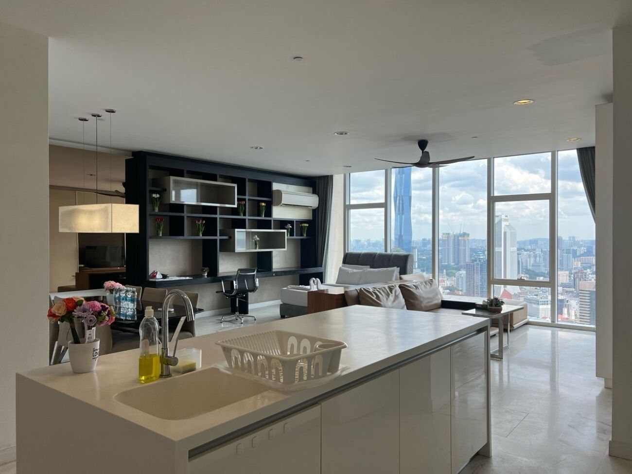 Um frigorífico, Congelador, Rolo de cozinha 