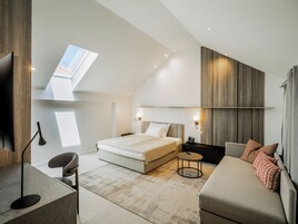 Quarto conforto | Escrivaninha, espaço de trabalho para notebook, Wi-Fi de cortesia