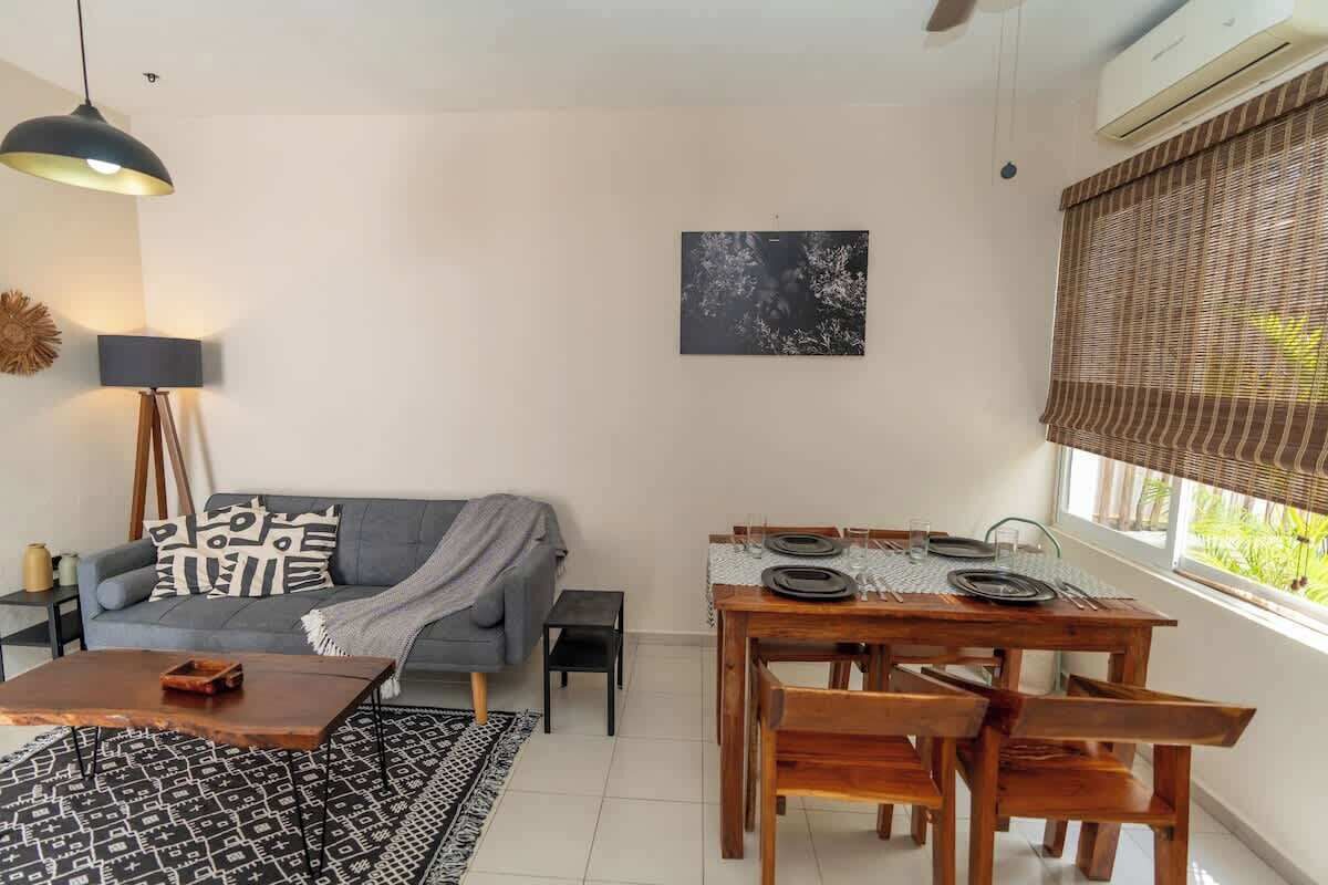 Cute Downtown House With Private Pool & Bikes - Tulum