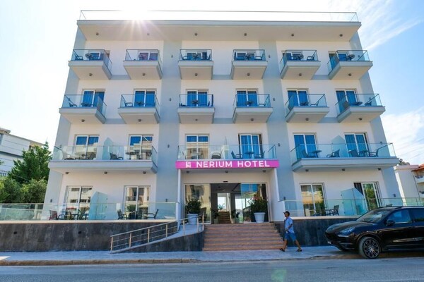 Nerium Hotel - Ksamil