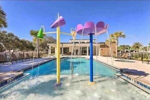 Casa, várias camas (172 VD - Blissful Haven: Serene Retre) | Piscina | Uma piscina aquecida 