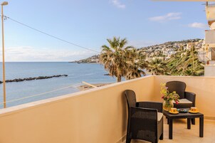 Apartamento, vista para o mar | Terraço/pátio interior