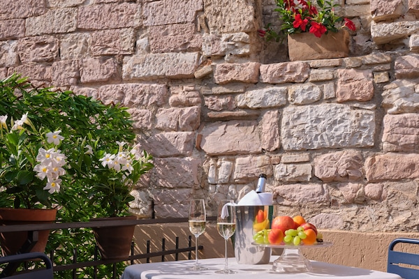 Junior Suite with Balcony | Terraço/pátio