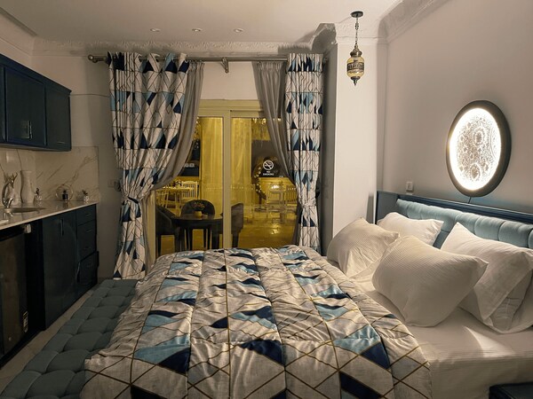 Danda Moon Pyramids Hotel - Giza