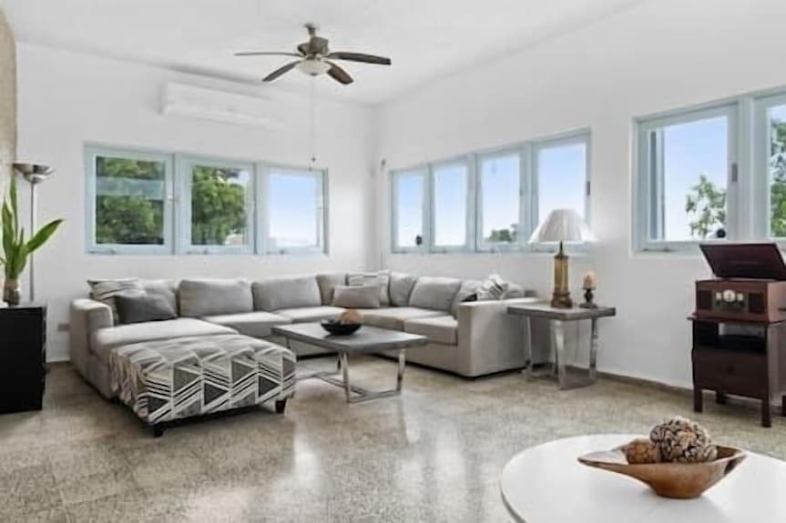 Retiro Solar En La Playa Y La Selva Tropical De Lucky Luquillo - Puerto Rico