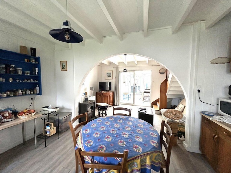 House 3 Rooms + Veranda - 4 People - Near Beach And Rocky Coast - Groix