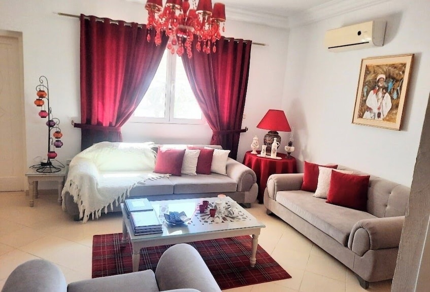 Villa Fleuriiiie - Tunisie