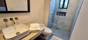 Suíte superluxo, sacada | Banheiro