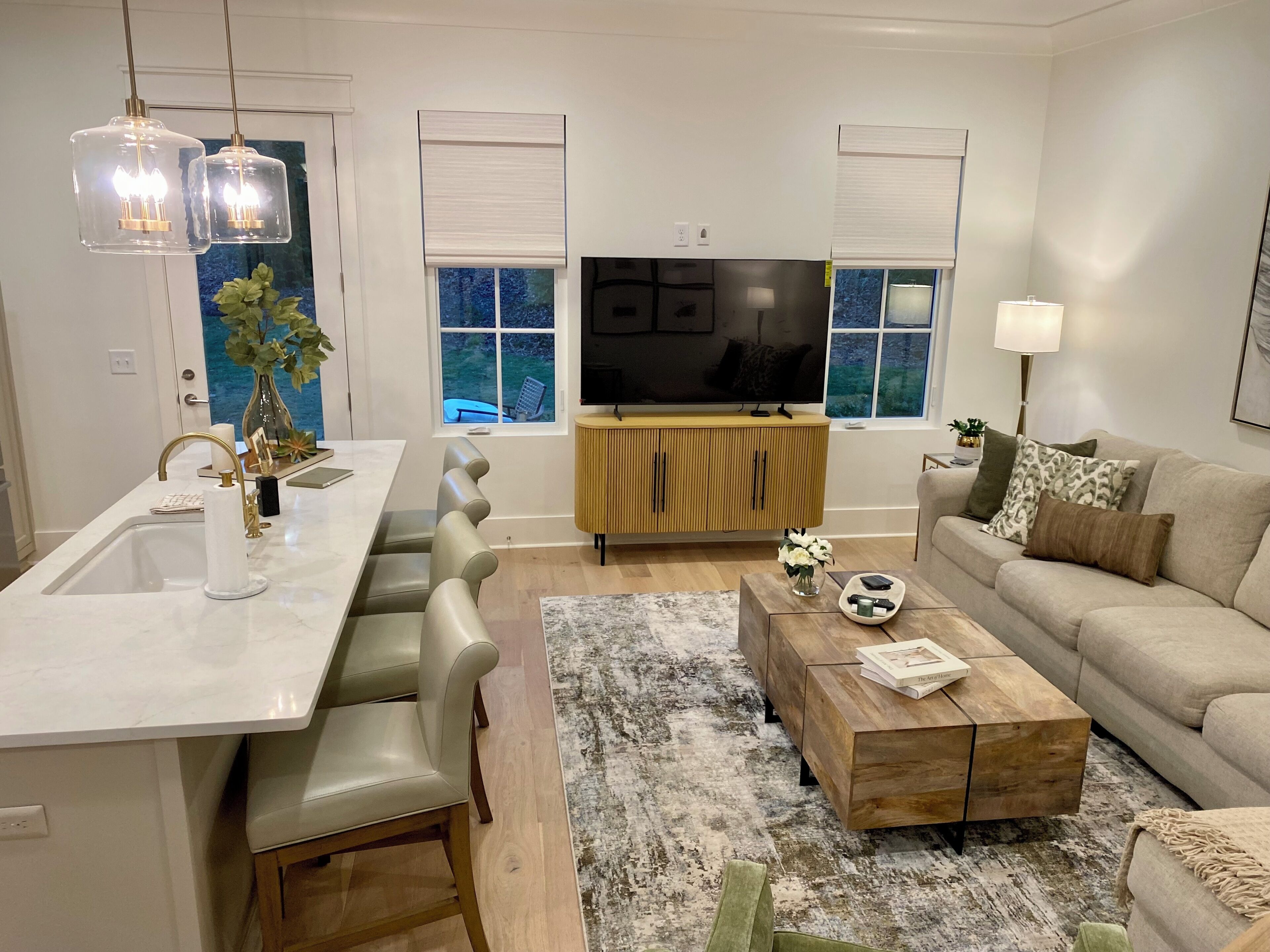 New Luxury Townhome In Prestigious Moores Mill Area Of Auburn, Al! - Auburn, AL