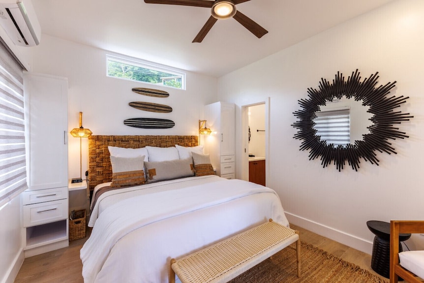 Directly On The Beach! - East End