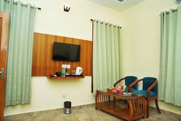 Vasant Corbett Resort - Ramnagar