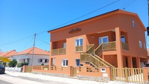 Fachada do alojamento