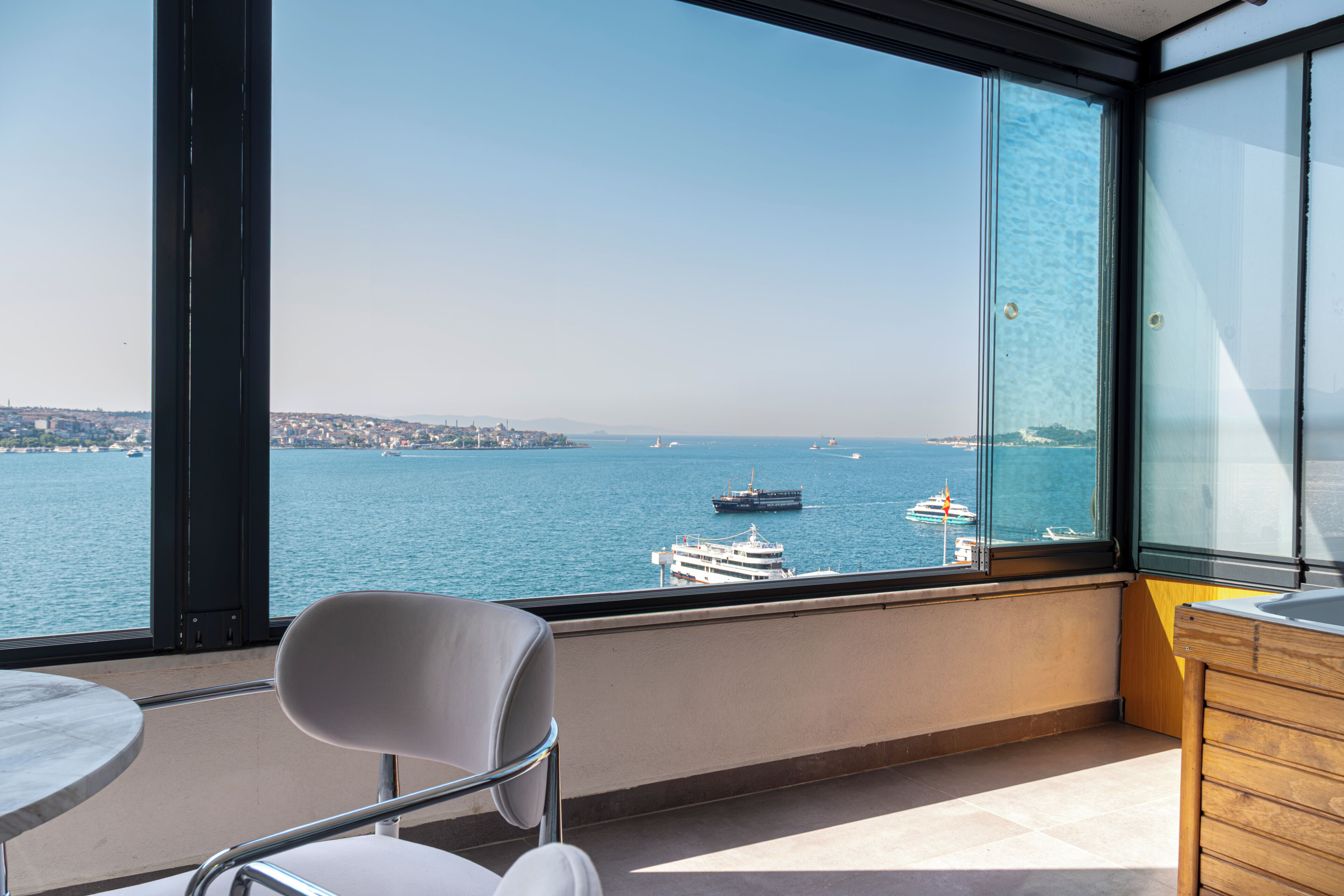 Suíte executiva, 1 cama King, vista para o mar | Vista do quarto