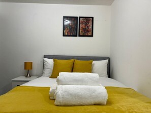 Casa | 2 quartos, ferro/tábua de engomar, Wi-fi grátis 