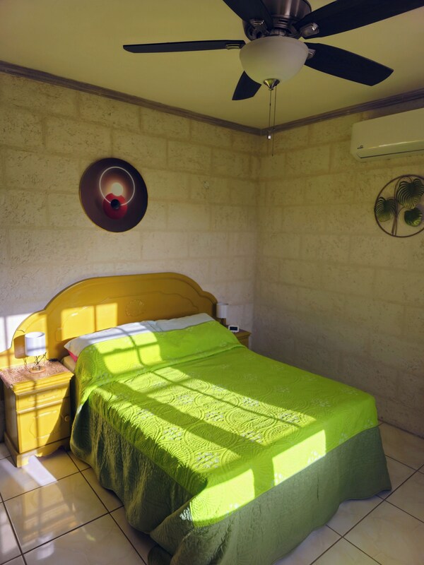 Jackson Breezy Vacation And Venue Rental Barbados - Barbados