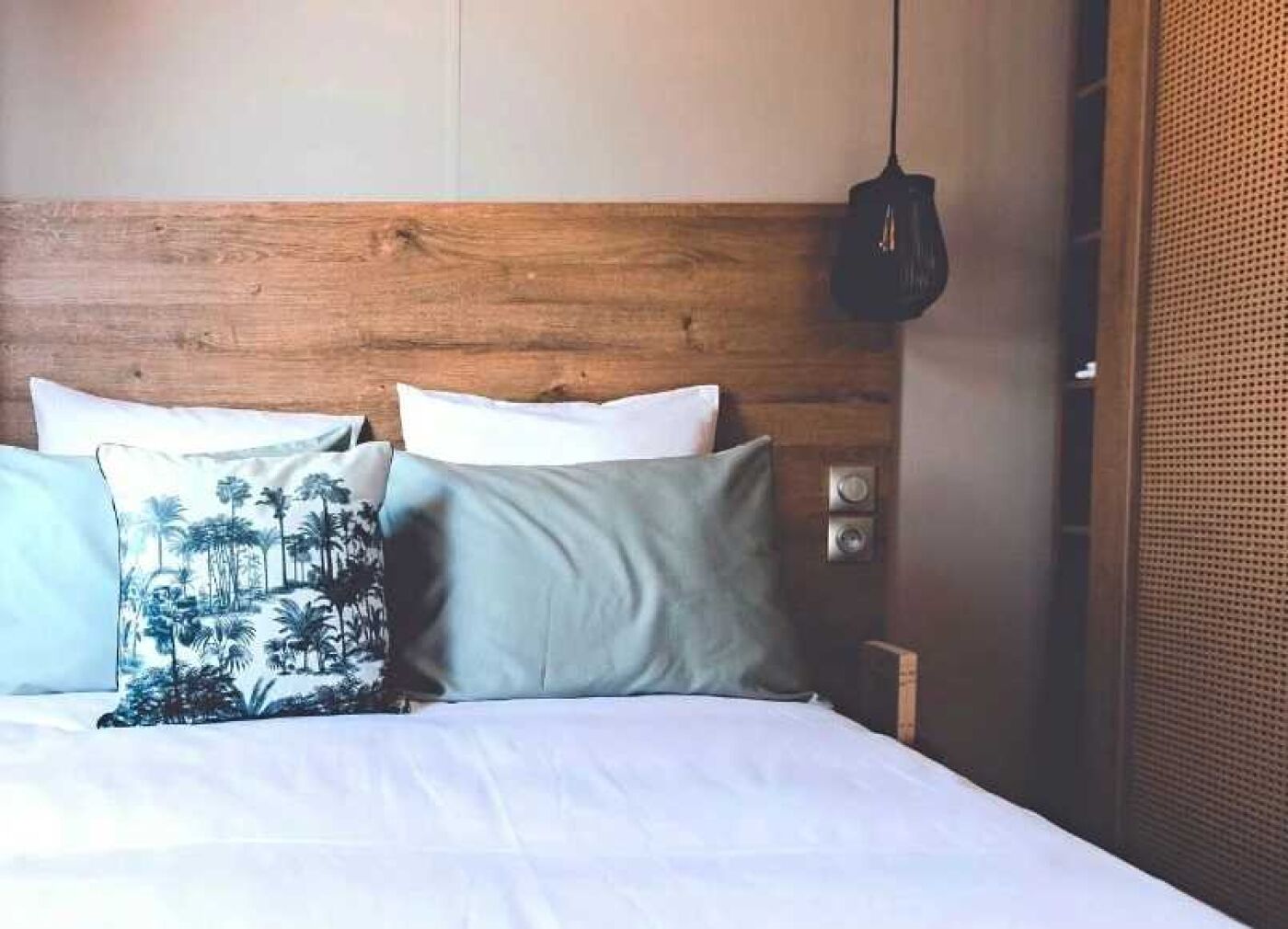 Zecamping Animé 500m Plage Piscine Couverte Mobil-home Tv Lv Clim - Sérignan