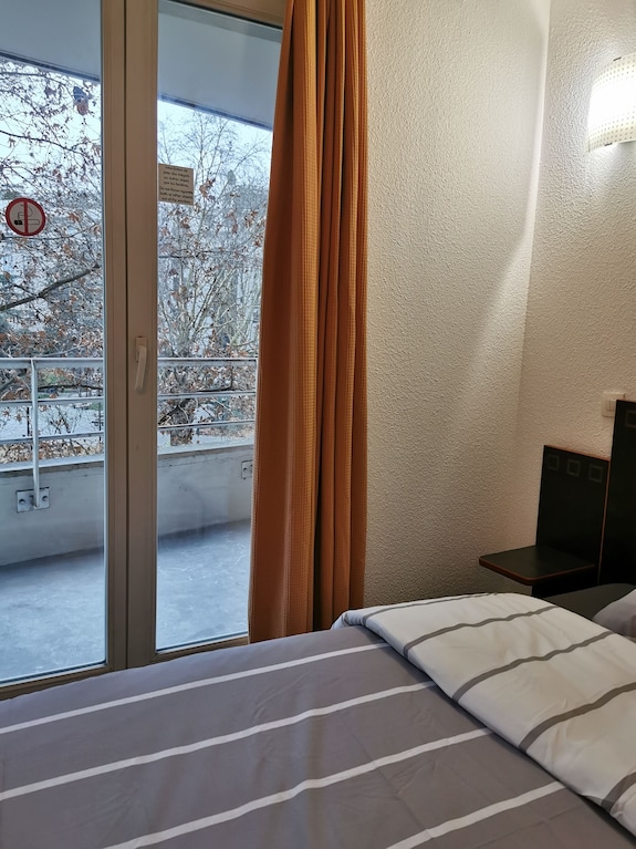 Apparthotel La Defense, Paris, France - France