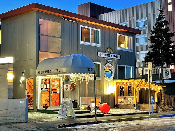 Highliner Hotel - Alaska