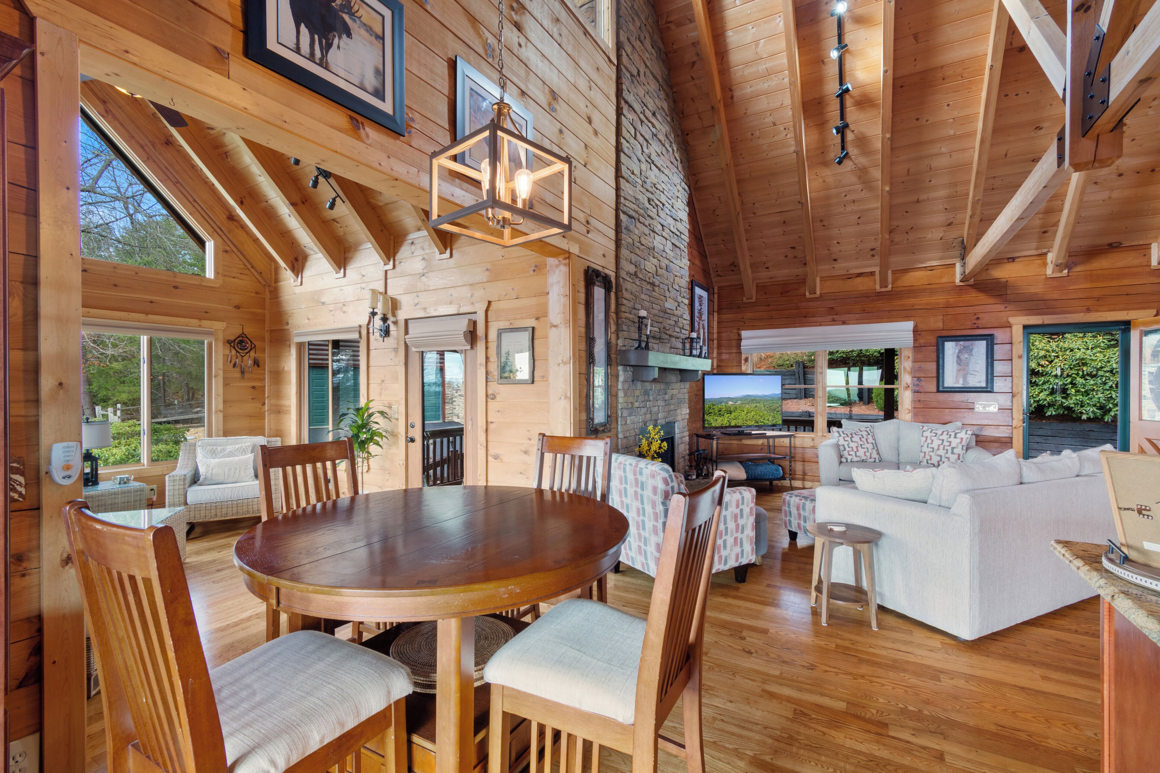 Close To Everything! Tubing, Hiking, Downtown, And A Gorgeous Mountain View. - Dahlonega, GA