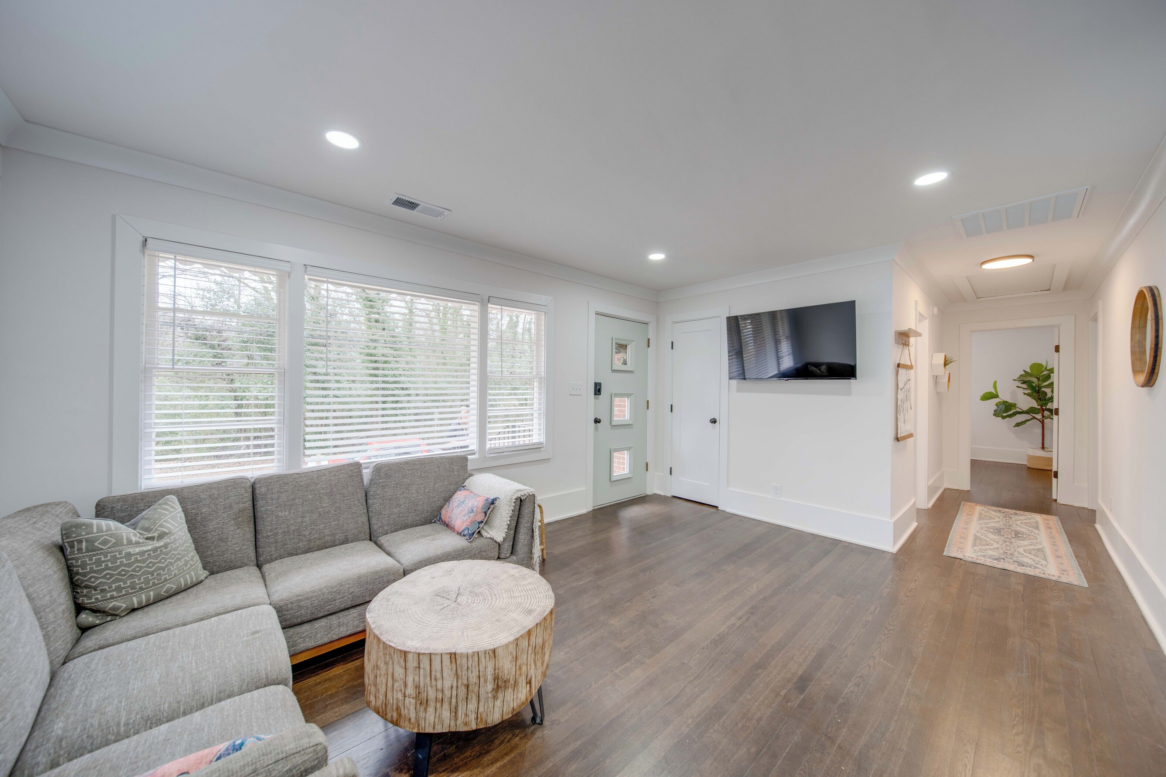 Historic Oaklawn Park Bungalow - Charlotte, NC