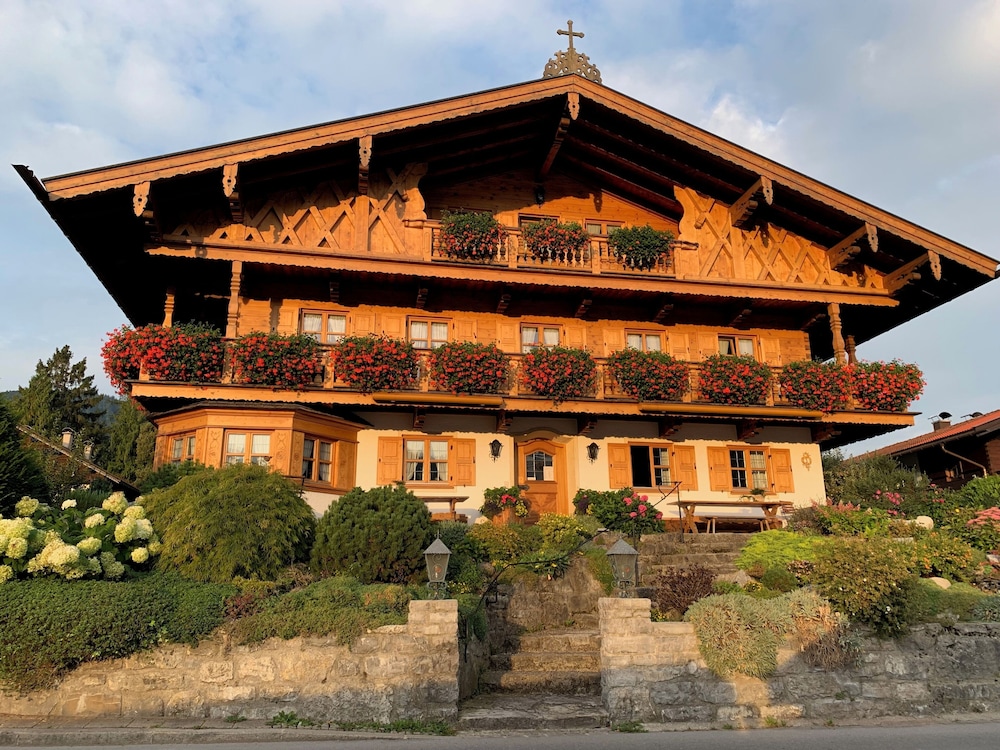 Hotel Garni Fischerweber Am See - Tegernsee