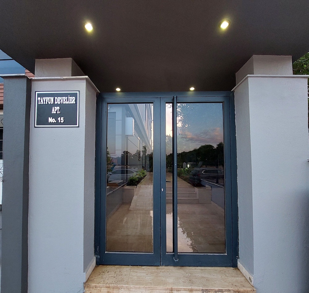 New Flat Large Living Space 4 Close To Lara Beach - Antalya