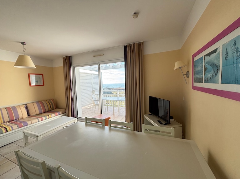 Appartement 2 Chambres Avec Piscines Chauffées Et Parking Aux Sables-d'olonne - Plage du Veillon