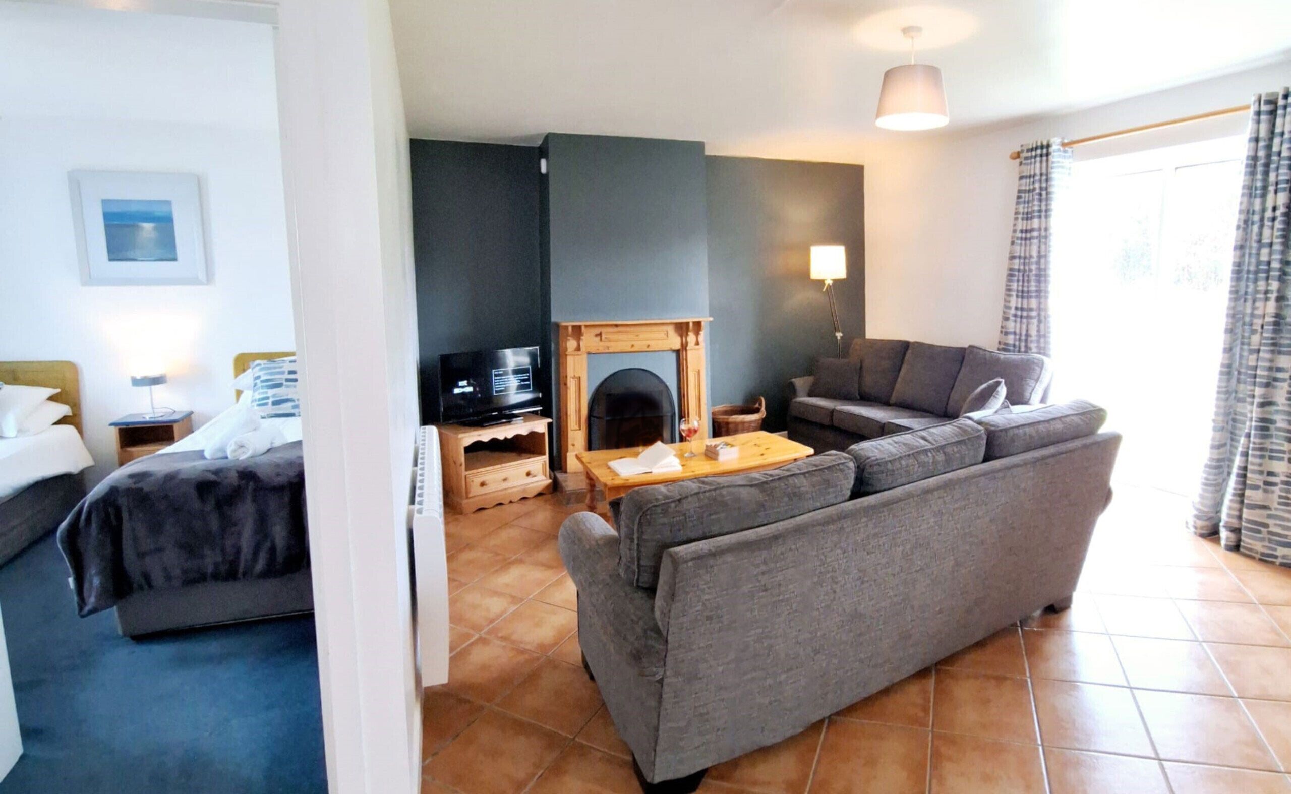 Dingle Harbour Cottages (3 Bed - Sleeps 6) Type B - Dingle