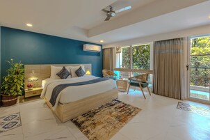 Quarto Duplo Premium | Minibar, Wi-fi grátis, roupa de cama fornecida