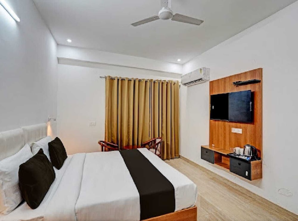 Hotel Akshay - Gurugram