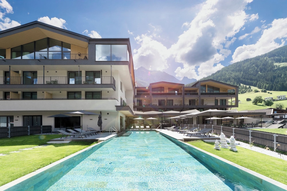 Elva Premium Apartment Hotel - Alpen