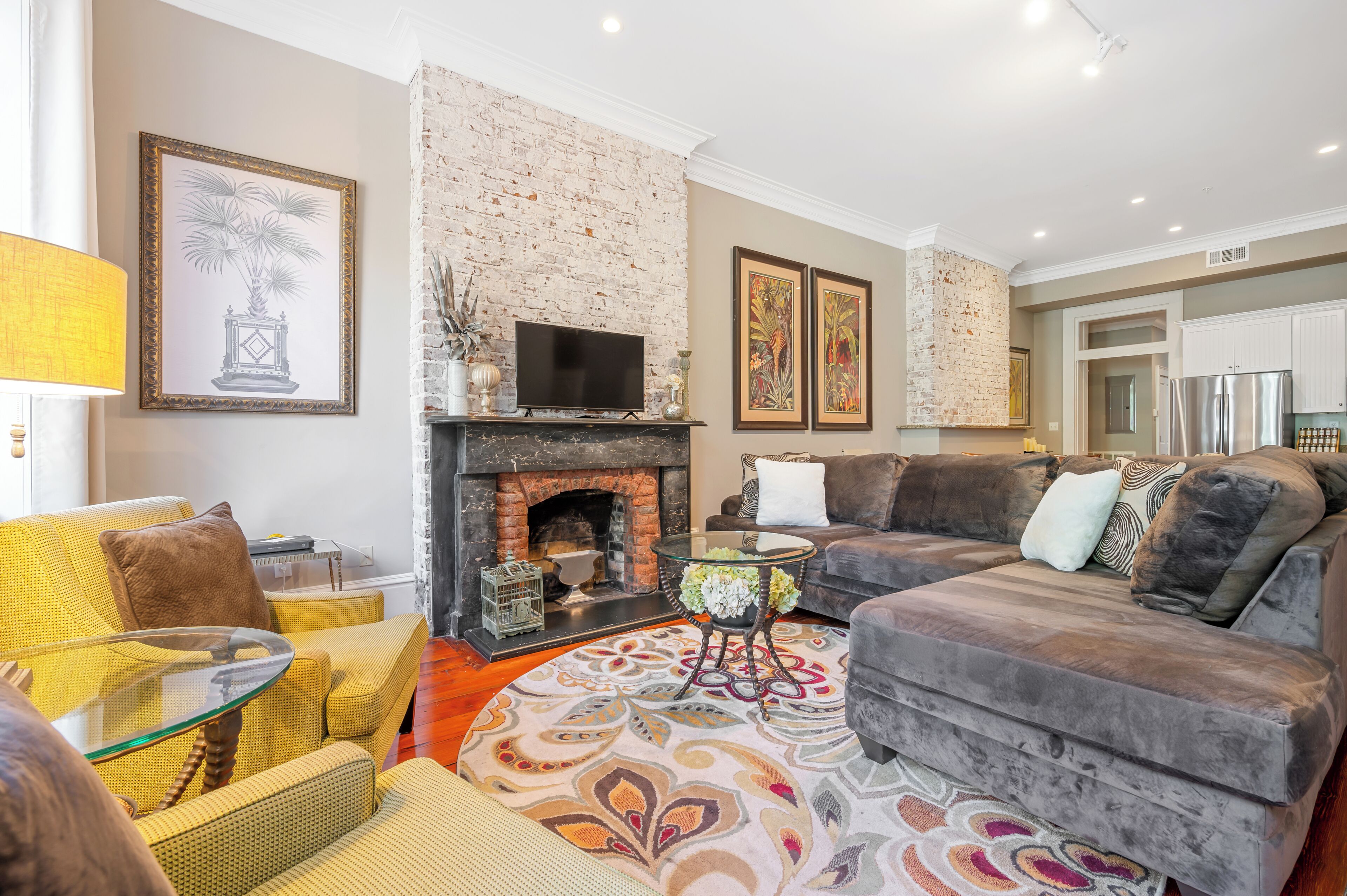 No Car Needed+king Bed+balcony - Abercorn And York - Savannah, GA