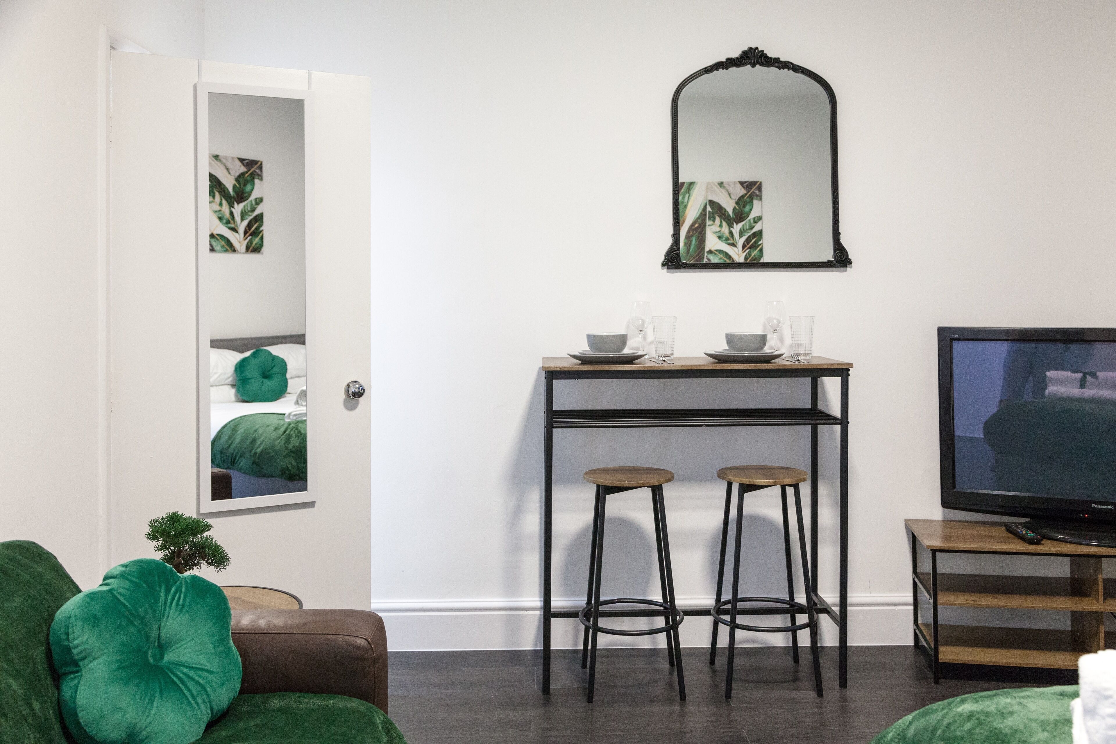 Nile - Cosy Studio Apartment - Warrington