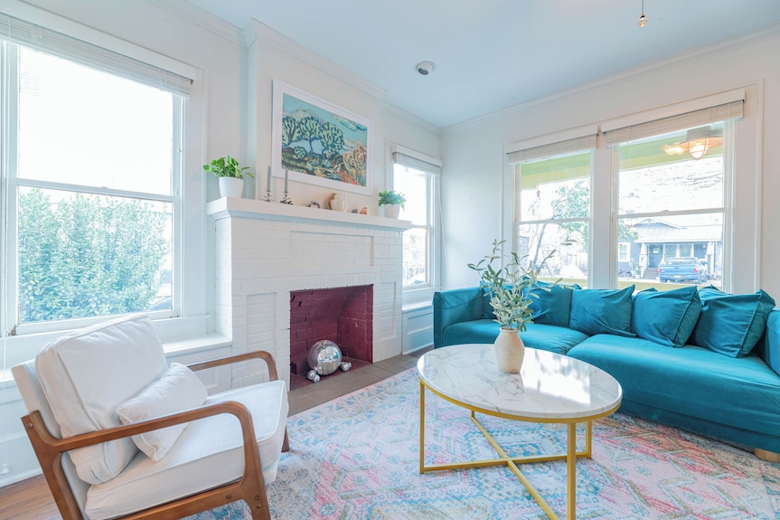 Walkable Soco Bungalow - Austin, TX