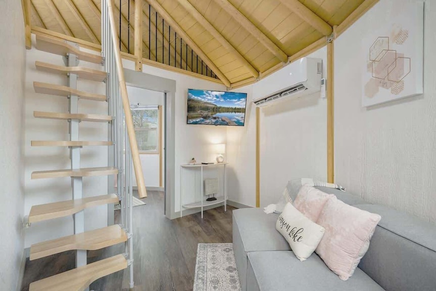 Estelle: Luxe-yurt |Sleep Under The Starsi Hot Tub - Canyon Lake, TX