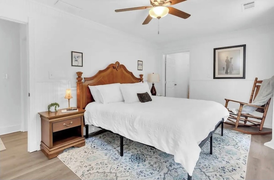 The Acworth Peach- Sleeps 12 - Cartersville, GA