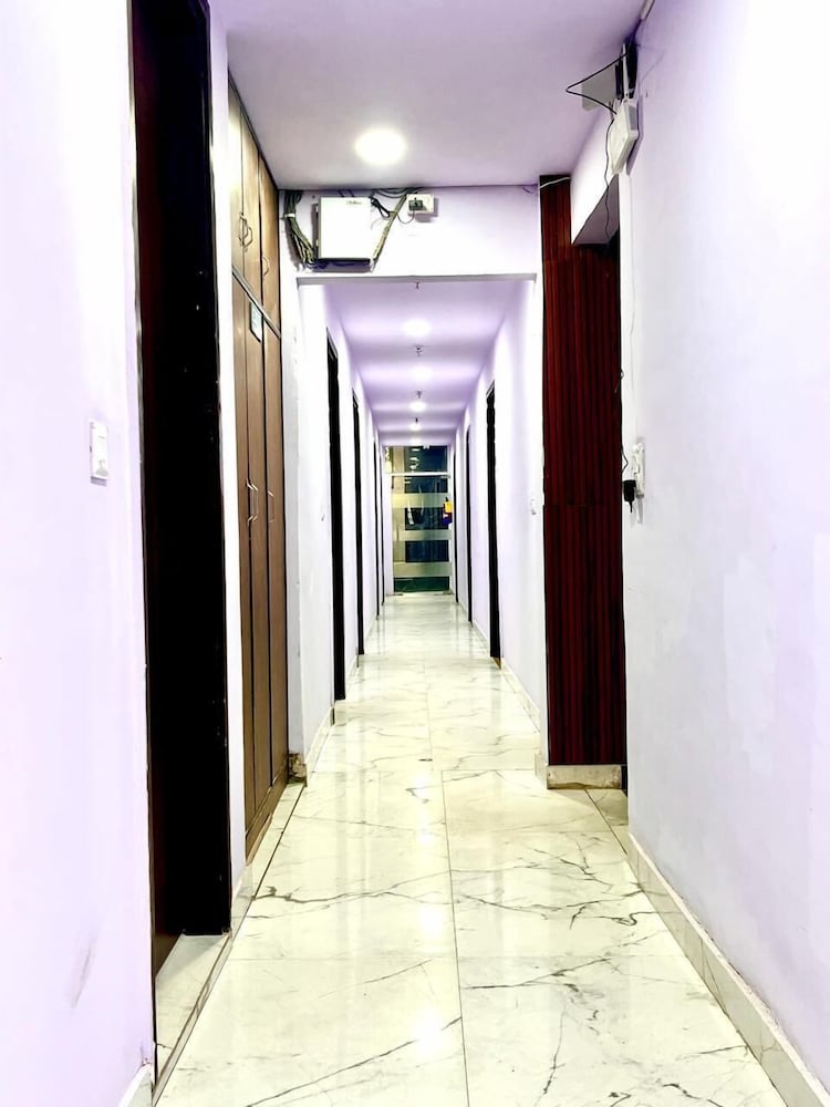 Hotel Star Inn - Ghaziabad