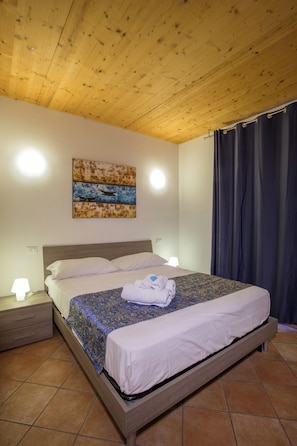 Apartamento, 3 quartos, varanda, vista para o lago | 3 quartos 