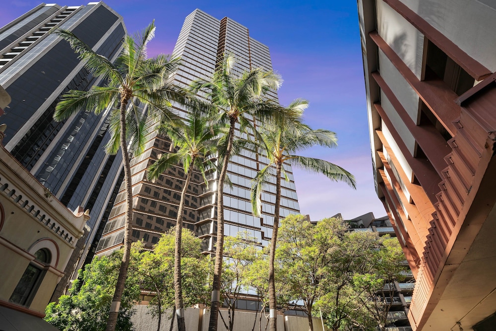 Chic Dt Honolulu Executive Condo 1 Bedroom Condo - Ewa Beach, HI