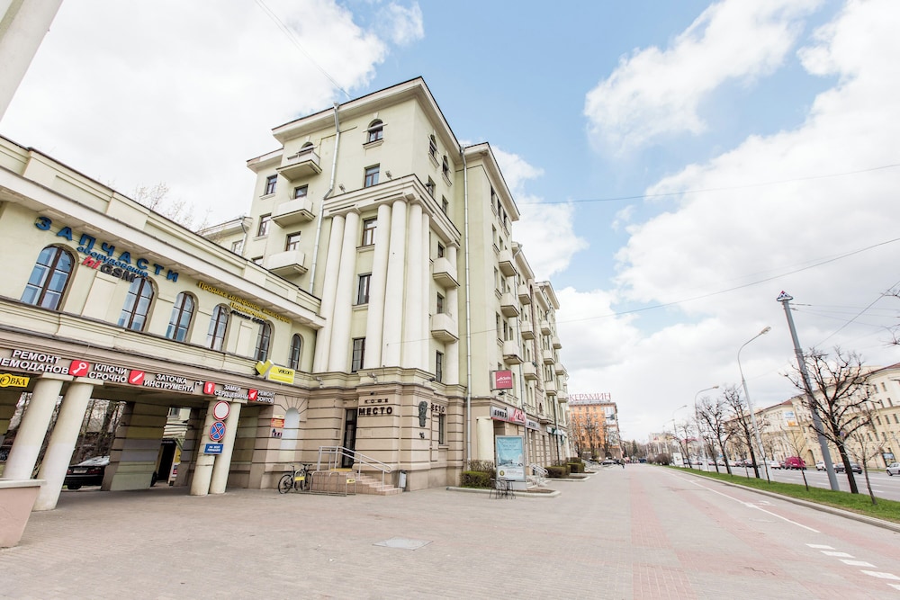 Minsk Apartment Lux On Nezavisimosti 43 - Minszk