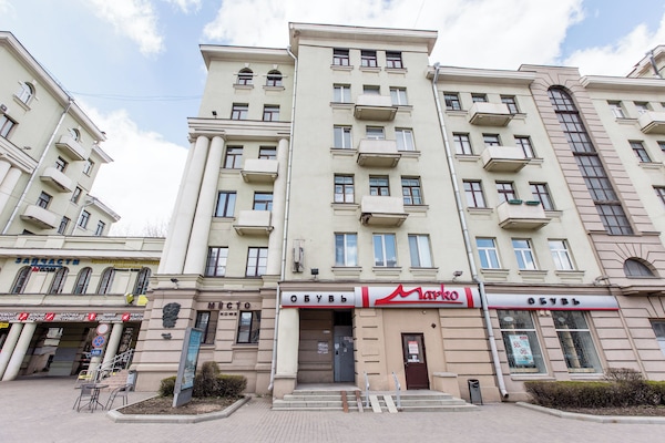 Minsk Apartment Lux On Nezavisimosti 43 - Minsk