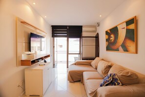 Apartamento Básico | Sala de estar