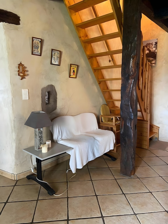 Domaine Du Plan Del Poux Landelijk Vakantiehuis Voor 8 Personen Met Uitzicht Op De Bergen En Terras - Lacaune