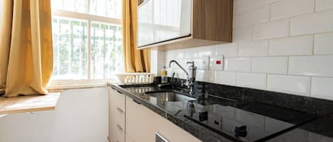 SUH Copacabana 14 | Cozinha privada